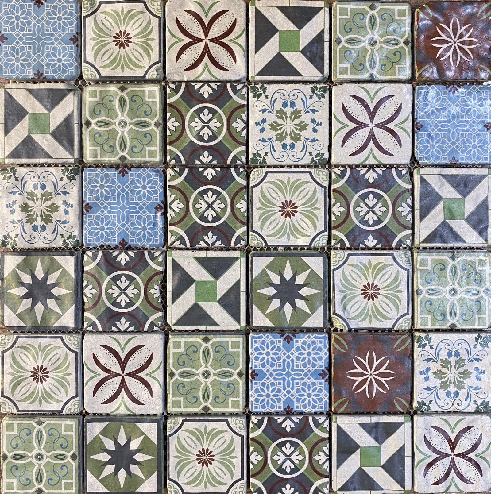 Porcelain Mosaic - Materialistique